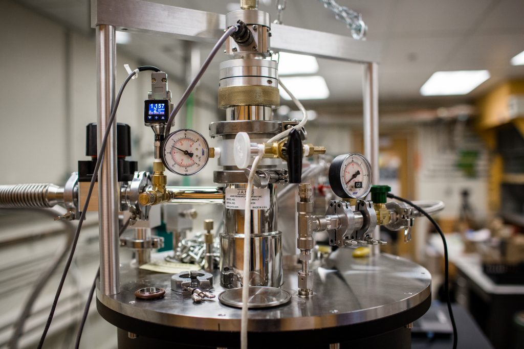 Spintronic Material and Device Group - Equipment